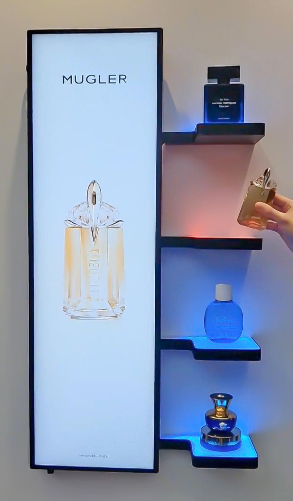 Enabling the in-store digital customer journey